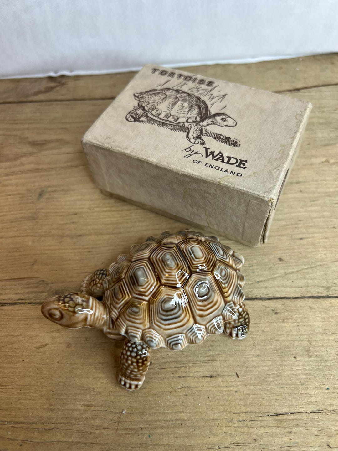 Vintage Boxed Wade Tortoise Figure / Trinket Box. in Very Good ...