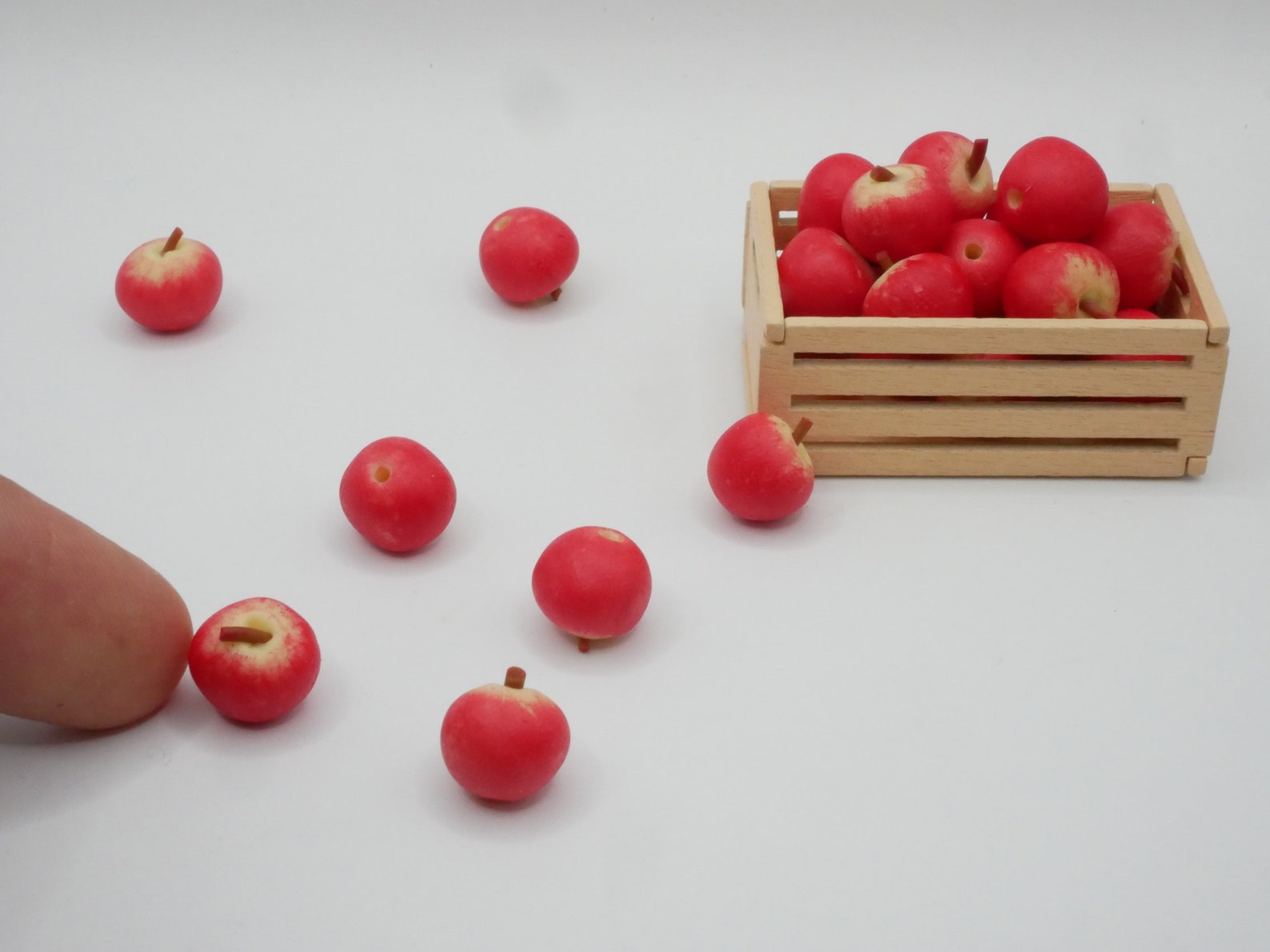 10 Pcs Miniature Red Apple Clay Fruit Clay Dollhouse Handmade ...