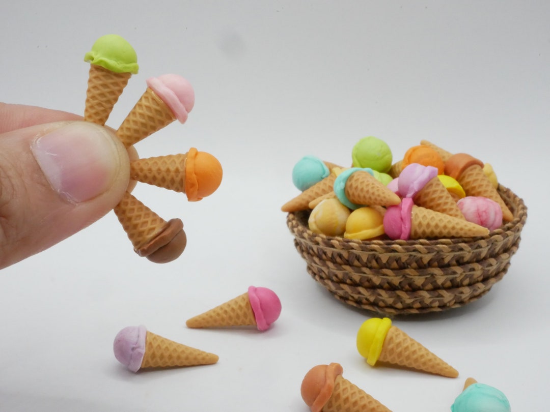 Miniature Ice Cream Cones, Multicolor Clay Desserts, Dollhouse Decor ...