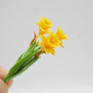 1 Pc Miniature Daffodil Flower (SS) Clay Dollhouse Handmade Decor 1:12 ...