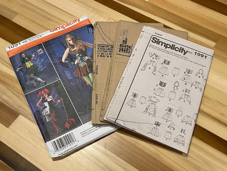 Misses DC Inspired Cosplay Halloween Costumes 3 Styles Sewing Pattern ...