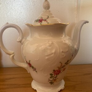 Wawel Rose Garden Teapot, 8 Cup, Made in Poland - Etsy UK