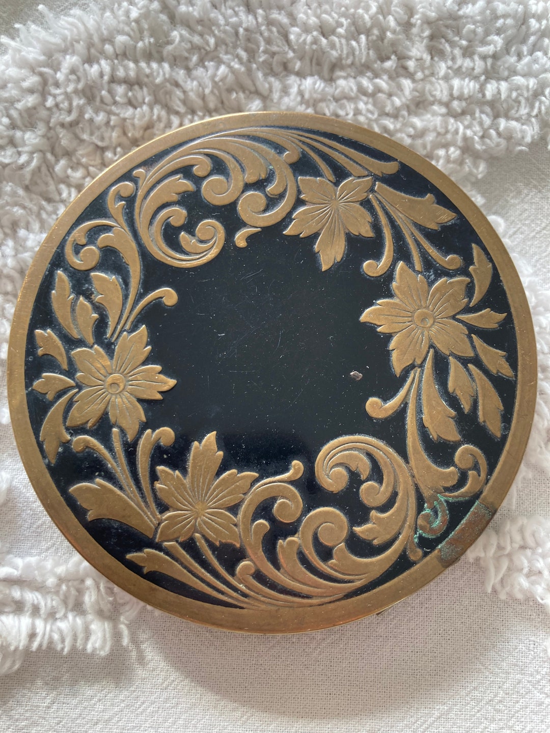 Vintage Round Compact, Powder Puff, Emeraude - Etsy