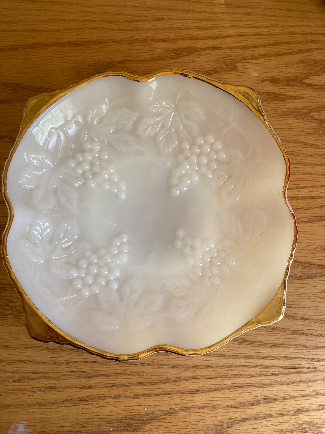 Embossed Anchor-hocking Milk Glass Fruit Bowl With Gold Edge - Etsy