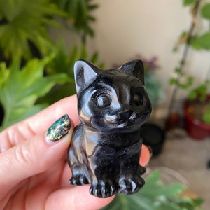 Black Obsidian Cat Crystal | Natural Stone Carved and Polished Sitting ...