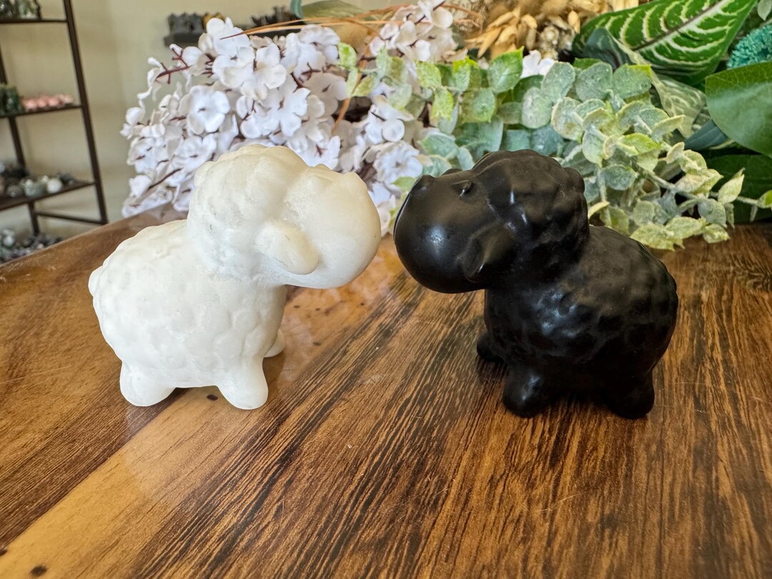 Sheep Lamb Crystal | Natural Stone Carved Obsidian or Jade Sheep ...