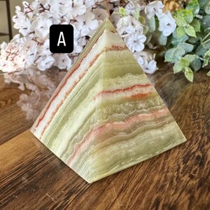Green Onyx Pyramid Crystal Small | Natural Banded Stone Carved ...