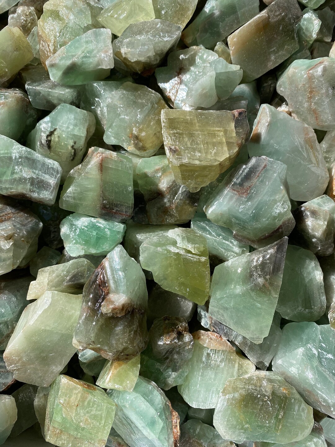 Green Calcite Crystals | Natural Raw Rough Green Emerald Calcite Stone ...