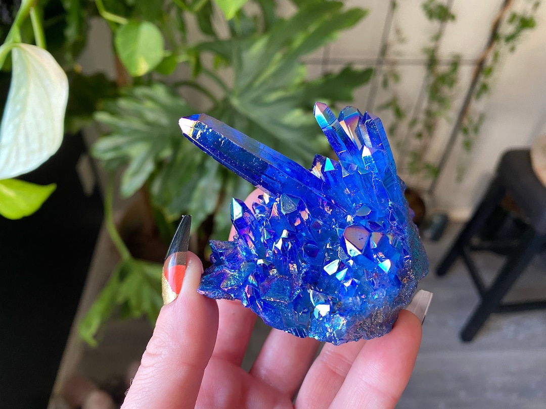 Blue Aura Quartz Crystal Cluster Natural Stone With Metal Aura Coating ...