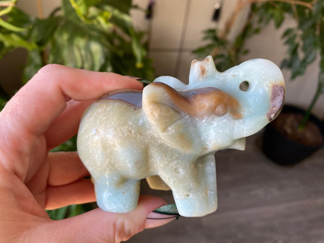 Caribbean Calcite Elephant Crystal | Caribbean Blue Calcite Carved and ...