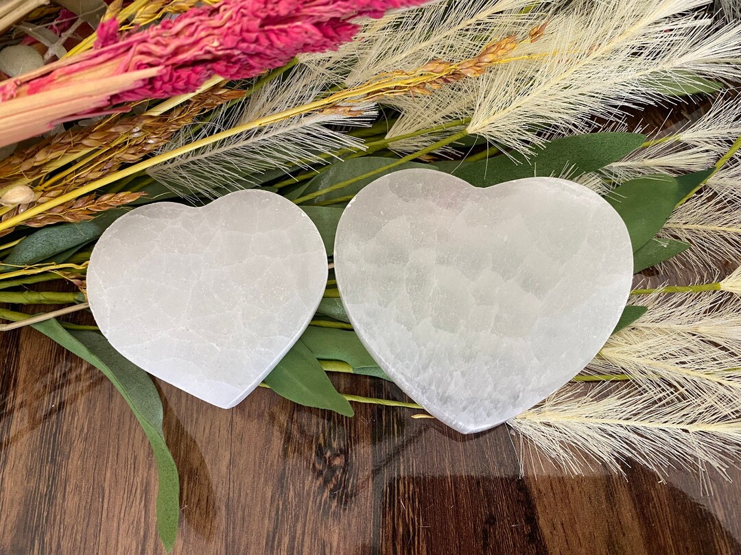 Selenite Heart Charging Plate Crystal | Natural Carved Stone Heart ...