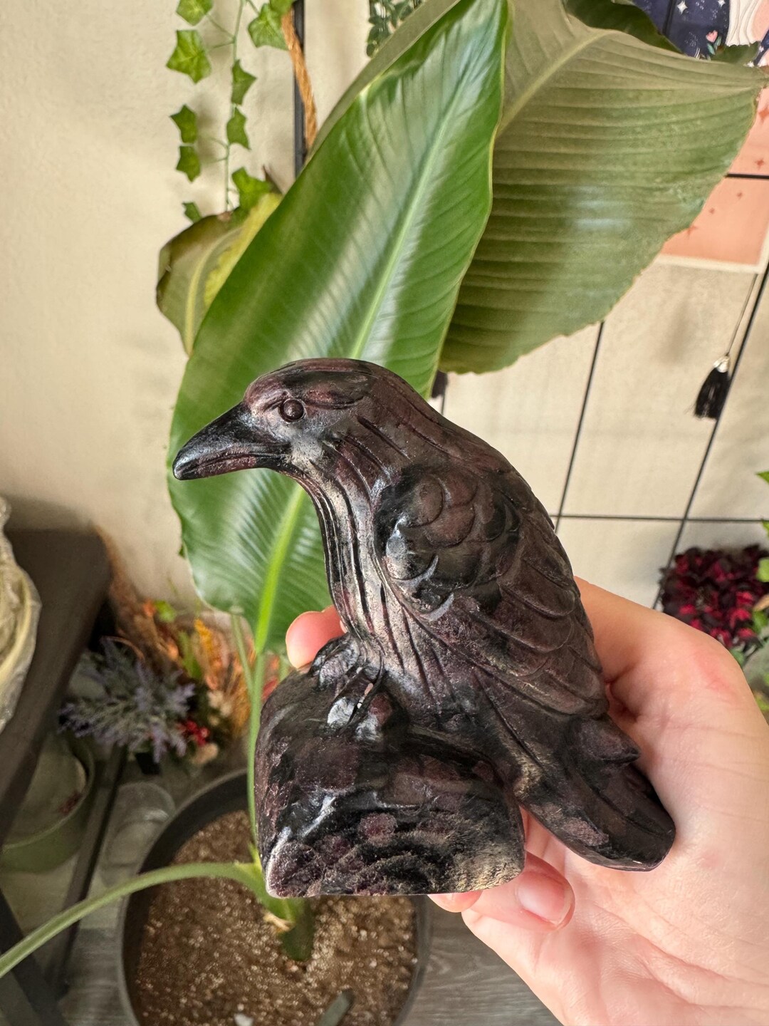 1.1lb Garnet Raven Crystal Natural Stone Carved and Polished Crow Bird ...