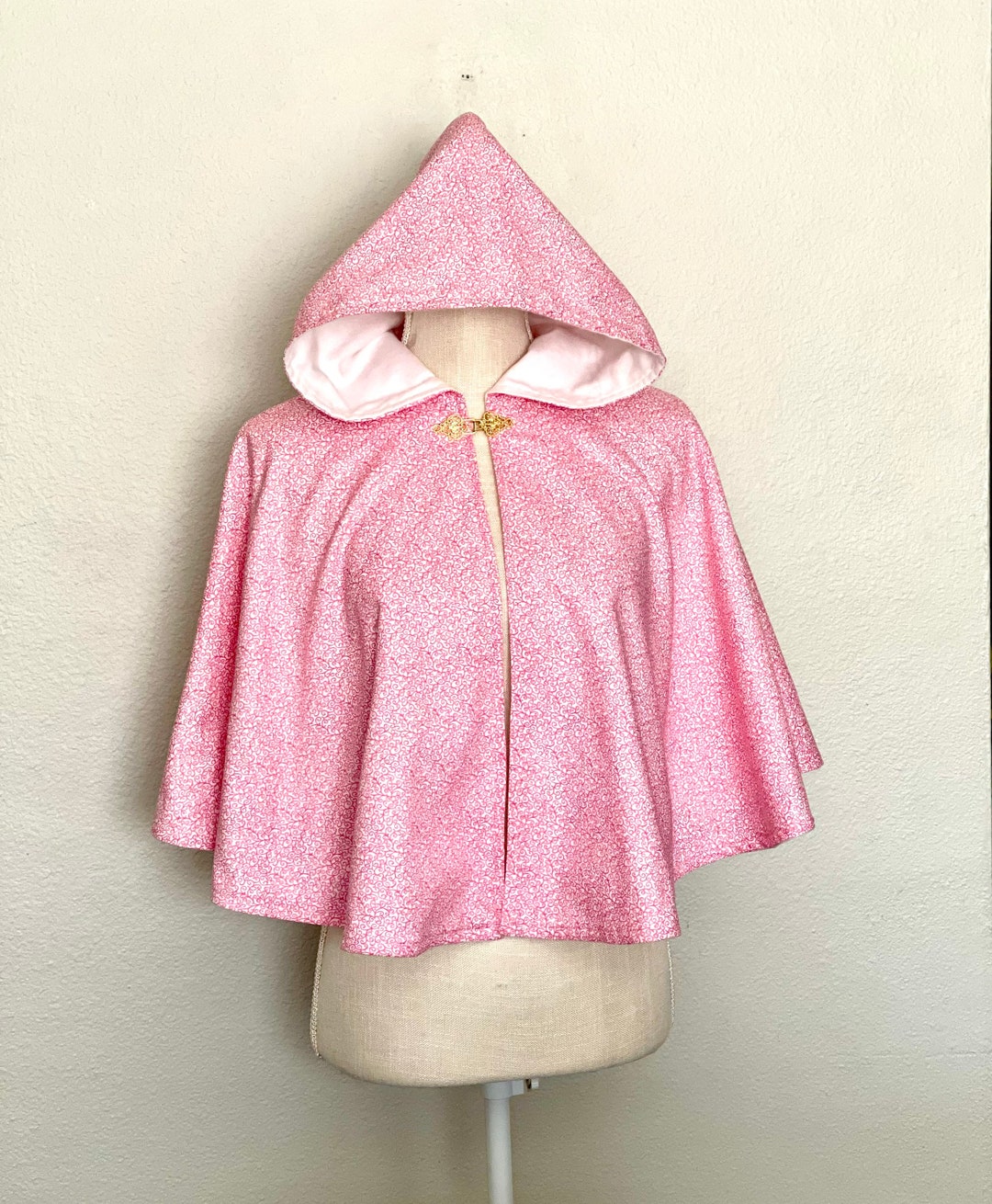 Girl’s Hooded Cape, Kid’s Poncho, Child | Poncho | Cape |wheelchair ...