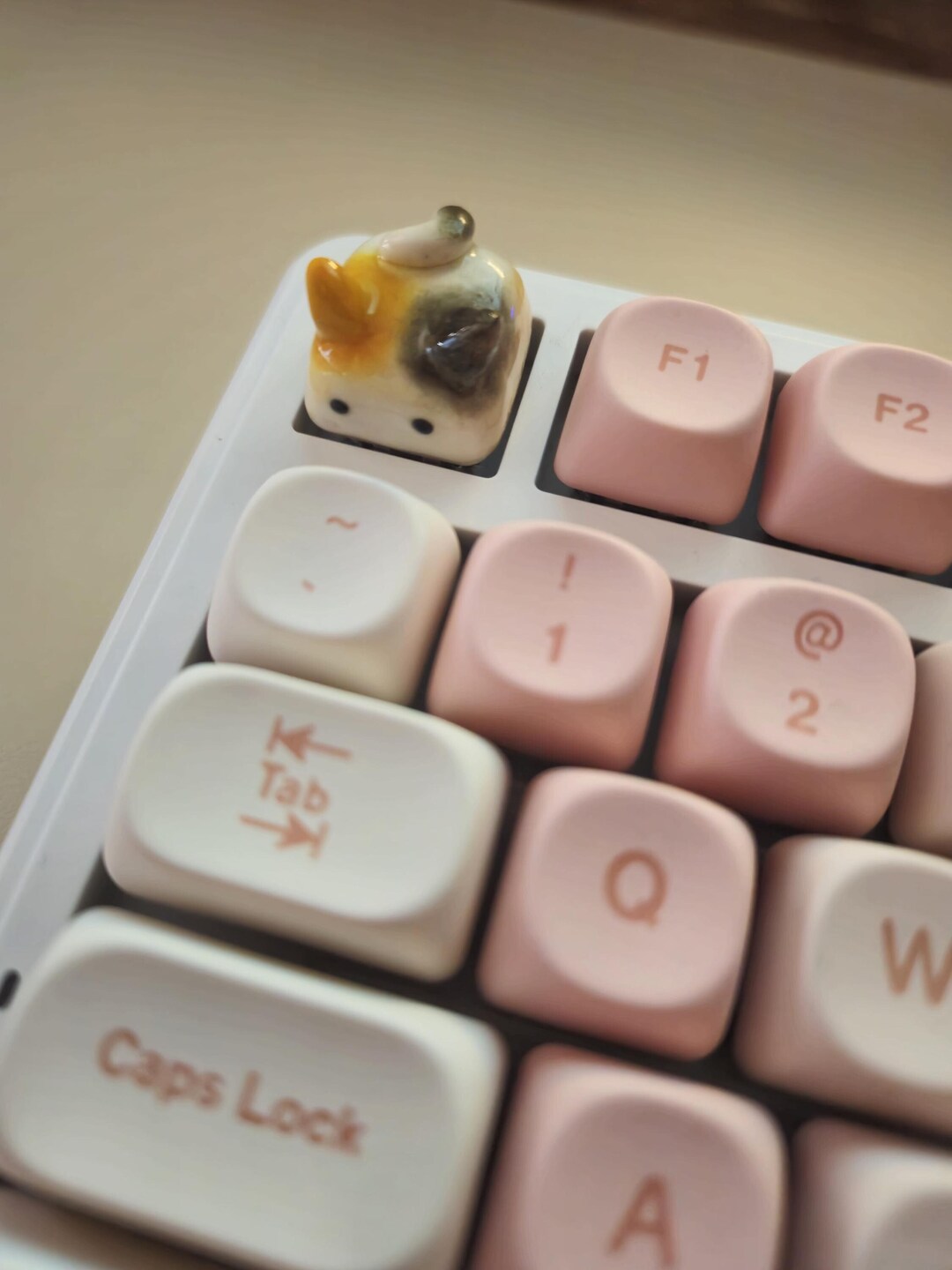 Calico Cat Handmade Artisan Keycap | Kawaii Keycaps | Cute Keycaps - Etsy