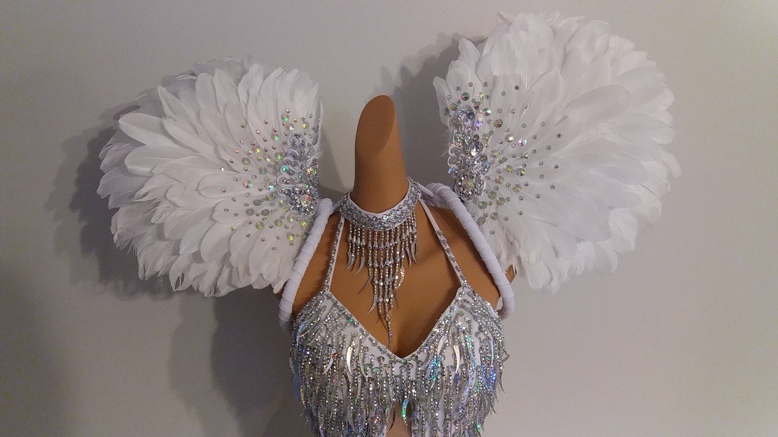 WHITE Feather Wings/backpack-samba Costumes Carnival-mardi - Etsy