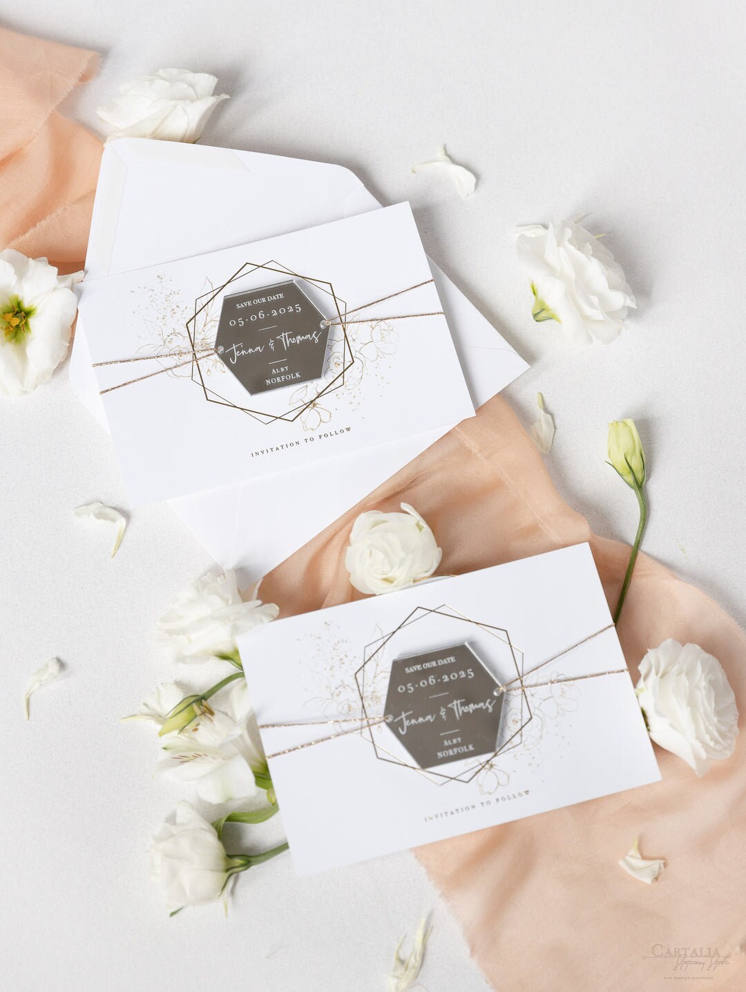 Save-the-date Card Flower Contour With Engraved Mirror Magnet and Gold ...