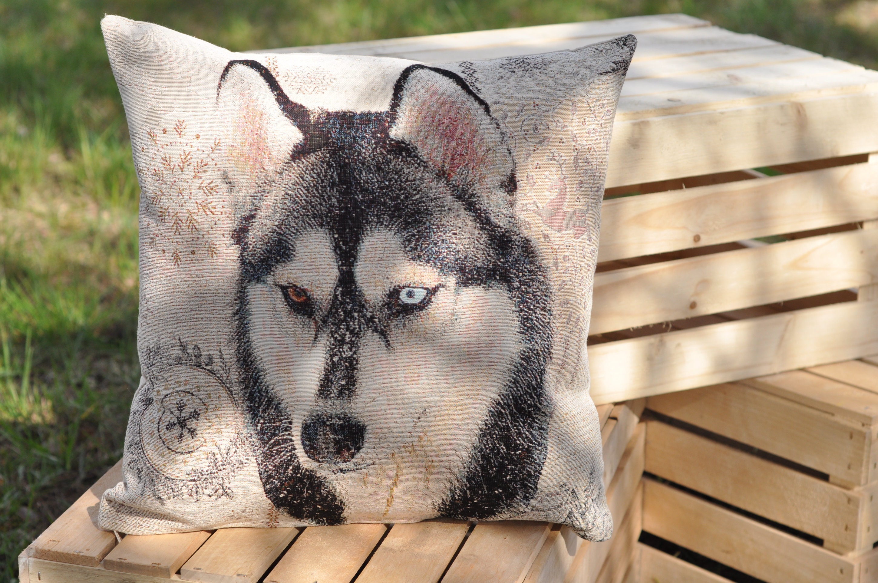 Husky Pillow Case. Cushion Cover 18x18. Housewarming Gift. - Etsy Canada