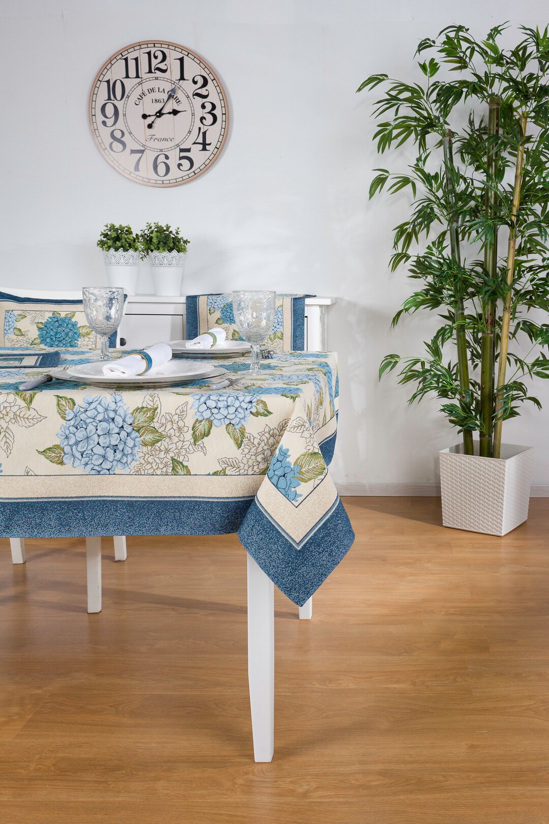Blue Hydrangea Tapestry Tablecloth: Rustic Cottage Decor - Etsy