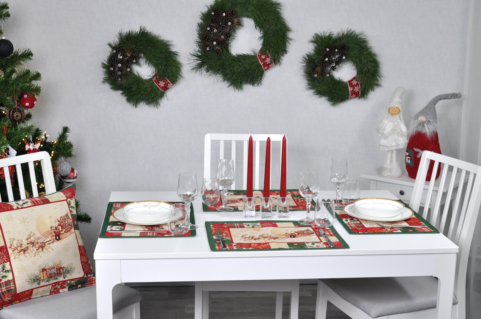 Christmas Placemat Set With Santa Sleigh for Modern Christmas - Etsy