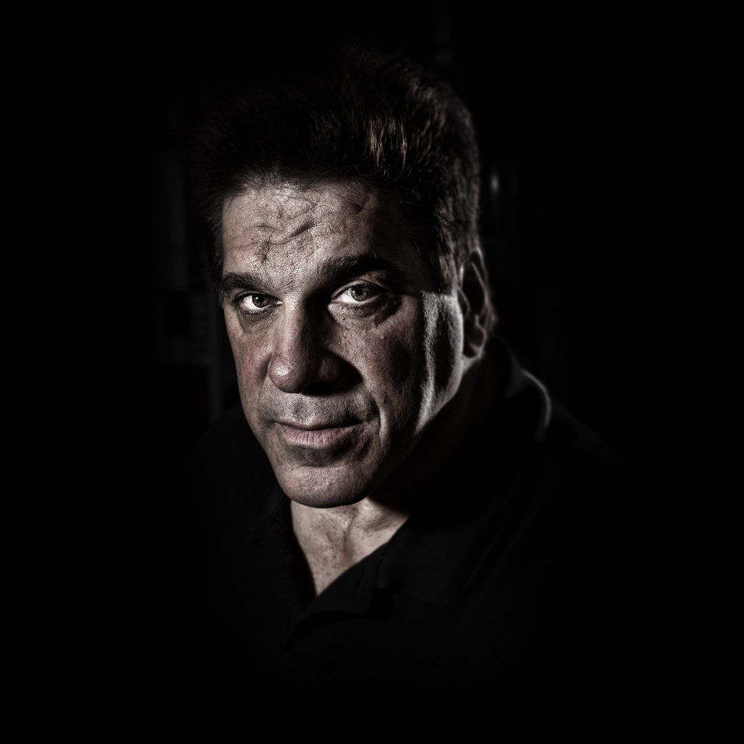 Lou Ferrigno, the Incredible Hulk - Limited Edition Print - Etsy