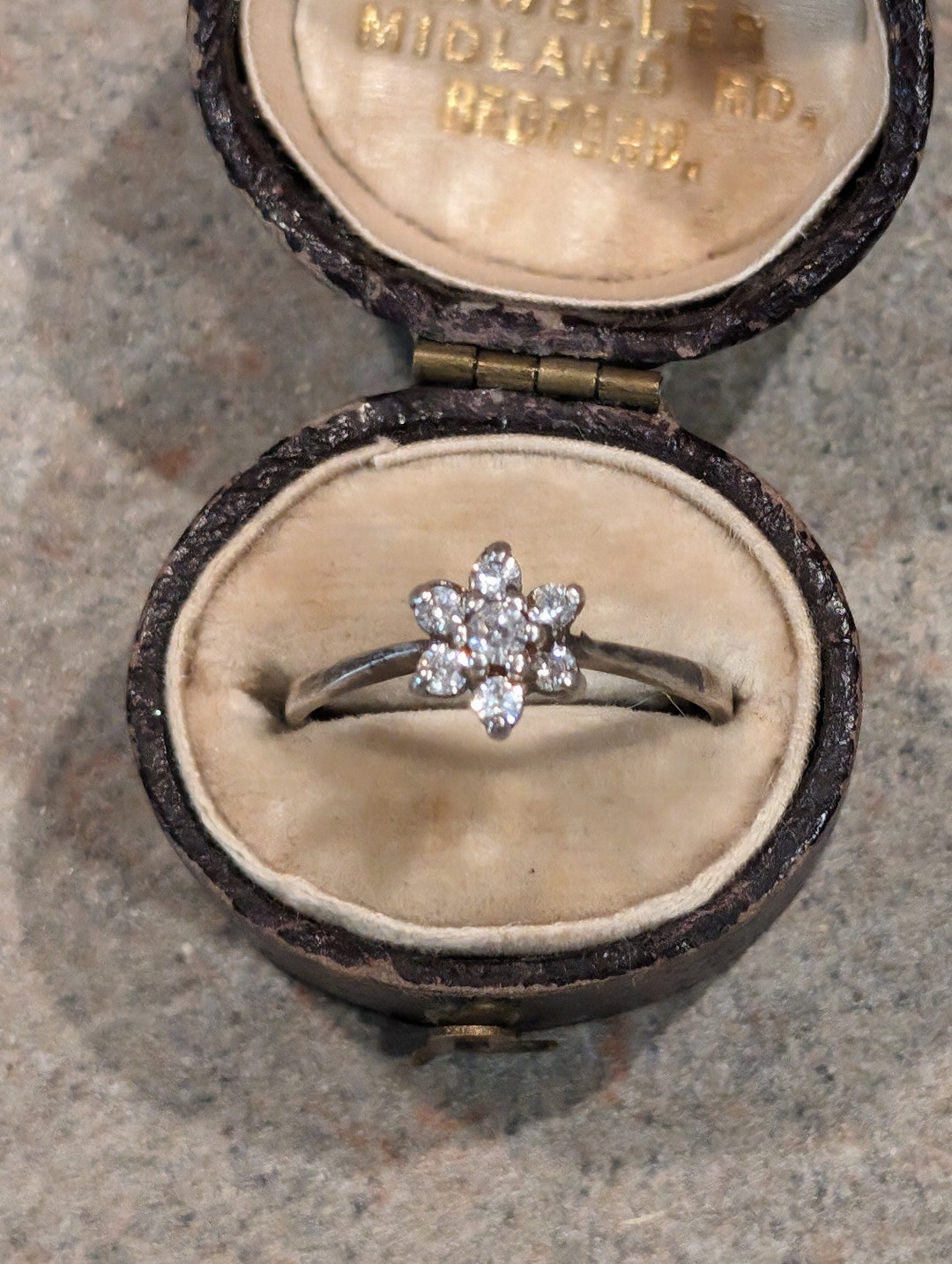 Dainty Daisy Estate Daisy Flower Snowflake Paste Ring, Perfect ...