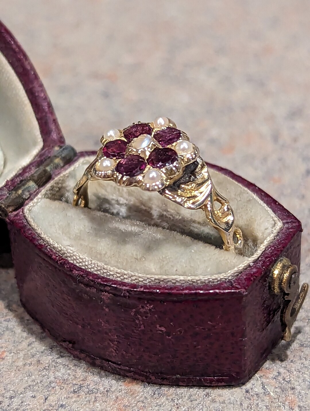 Late 1700s Georgian Rhodolite Garnet & Seed Pearl Daisy Cluster ...