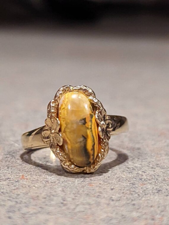 Vintage Natural Bumblebee Agate Filigree Statement - Gem