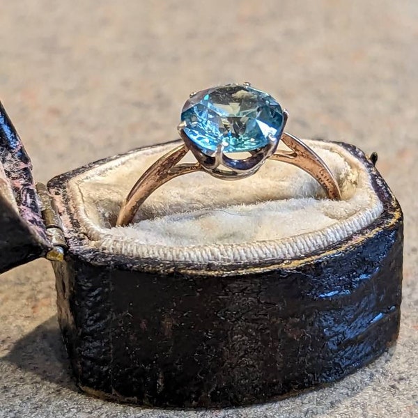 Antique Blue Zircon Ring - Etsy