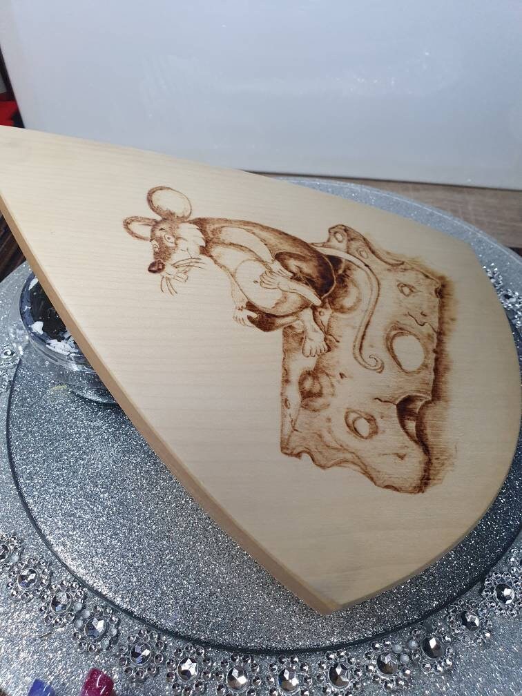 Pyrography art Chopping board hand designed artwork of a | Etsy