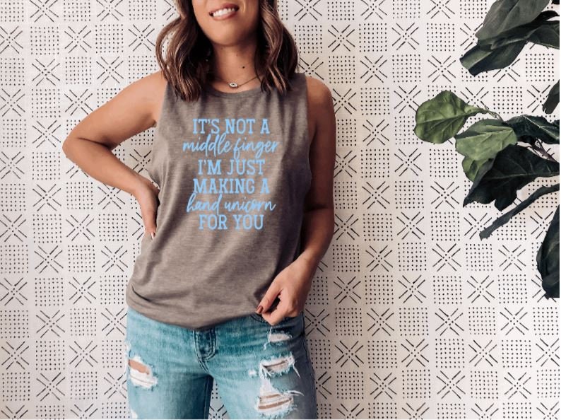 It's Not a Middle Finger.. Sassy Sarcasm Sarcastic - Etsy