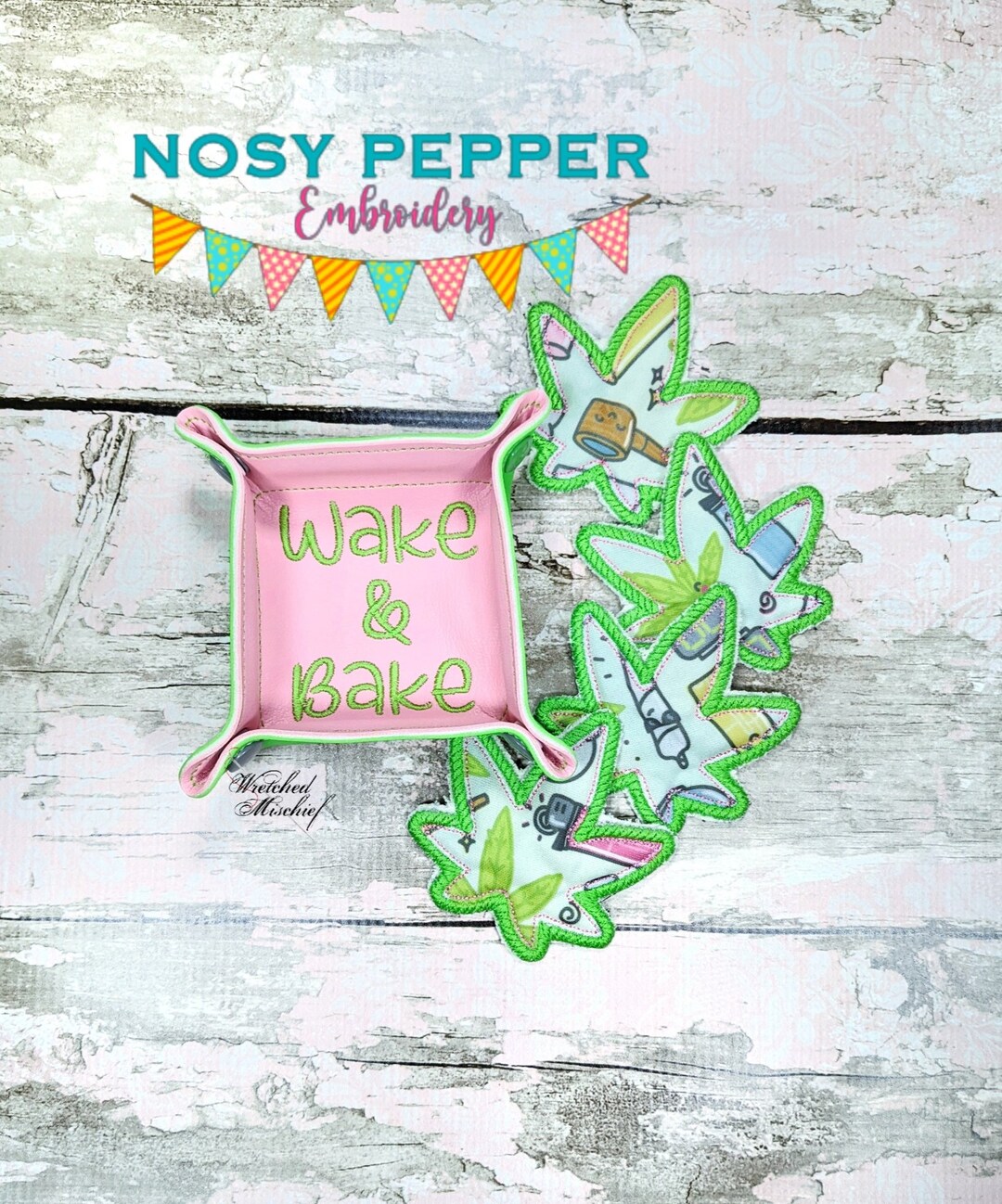 Wake N Bake ITH Tray and Wipe Set (includes Trays and Wipes in 2 Sizes ...