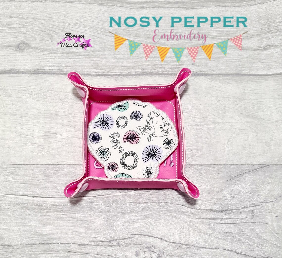 Shell Wipe Set Embroidery Designs in the Hoop includes 2 - Etsy