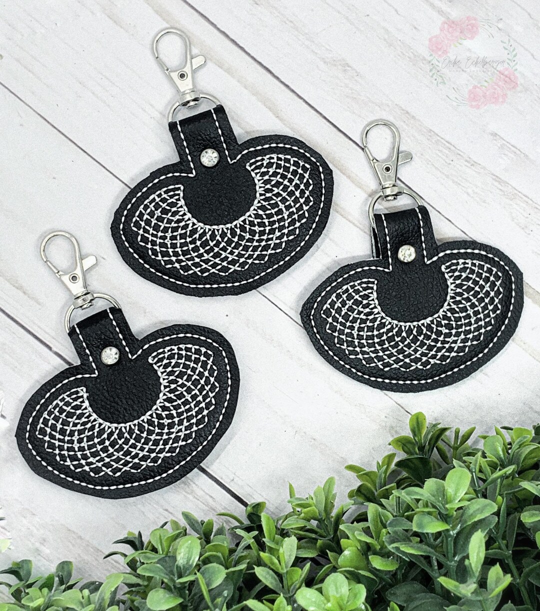 RBG Dissent Collar Snap Tab Embroidery Pattern DIGITAL DOWNLOAD Machine ...