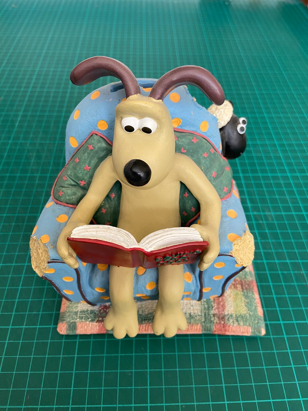 Wallace and Gromit Money Box With Shaun the Sheep Munching Away at ...