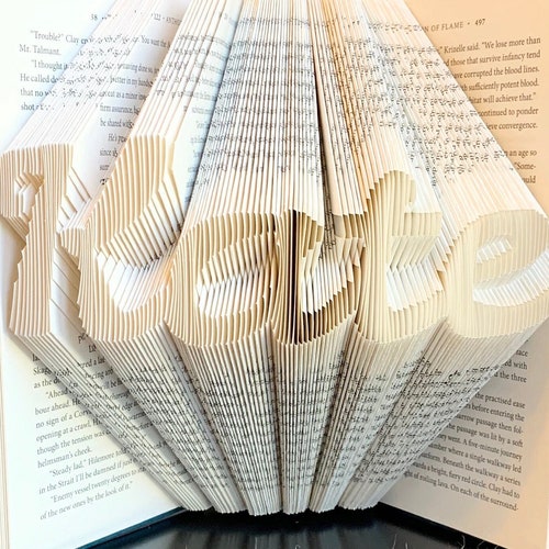 Custom Name Folded Book Art Anniversary Gift - Etsy