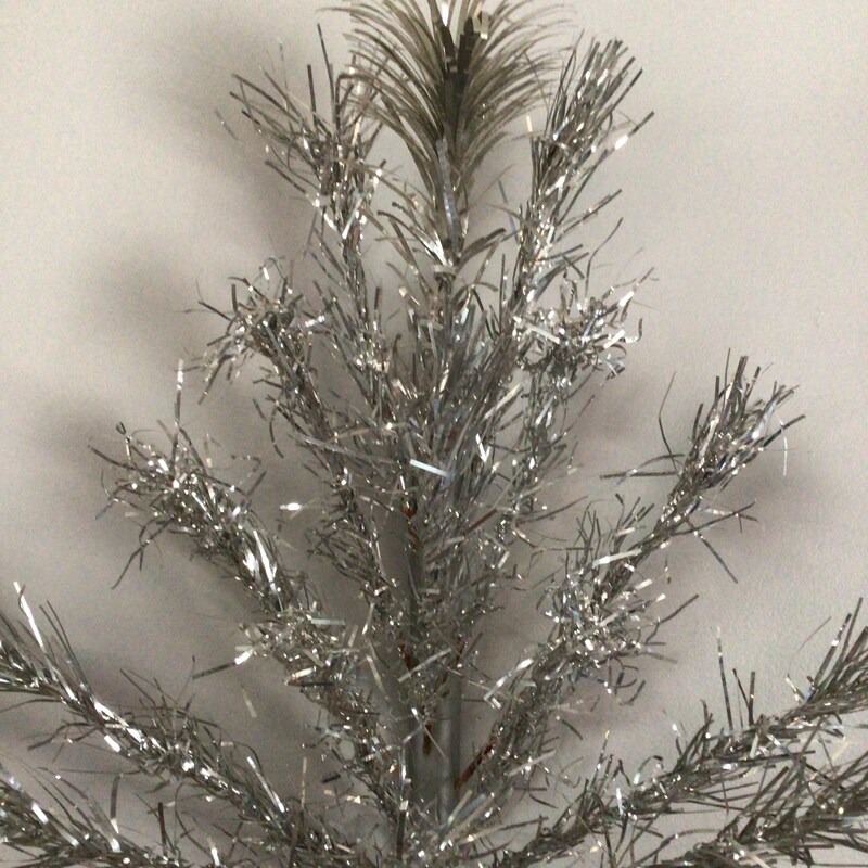 Vintage Tinsel Door Tree - Etsy