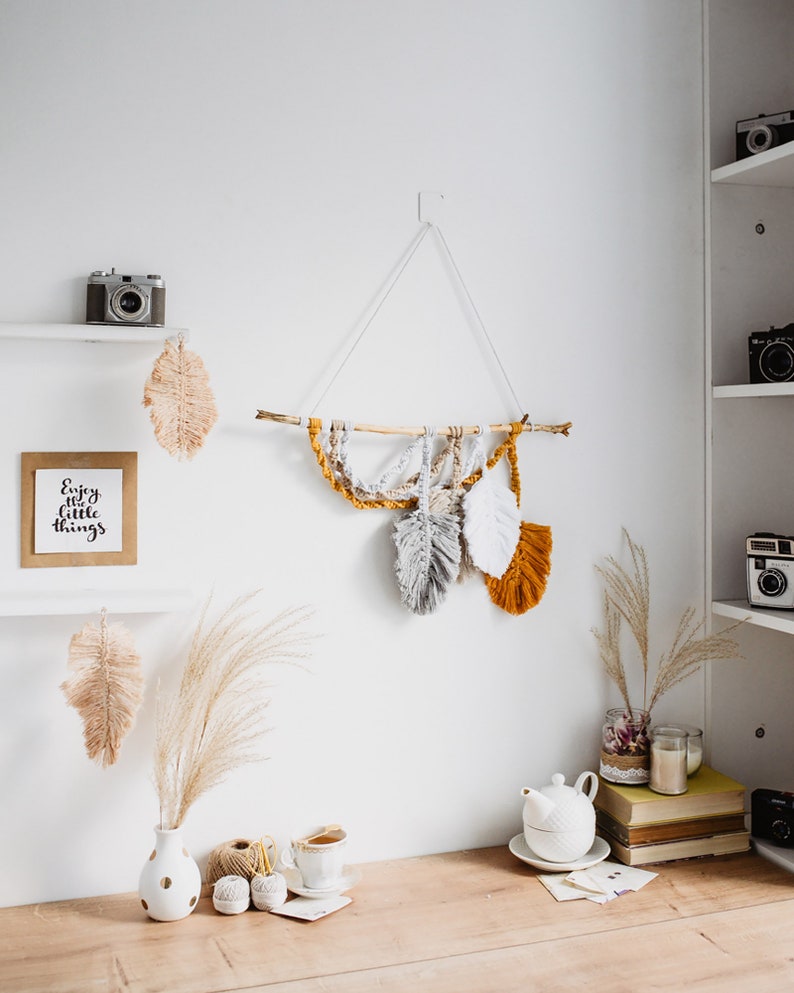 Feather Macrame Wall Hanging Boho Style Decoration, Tapestry Wall Decor ...