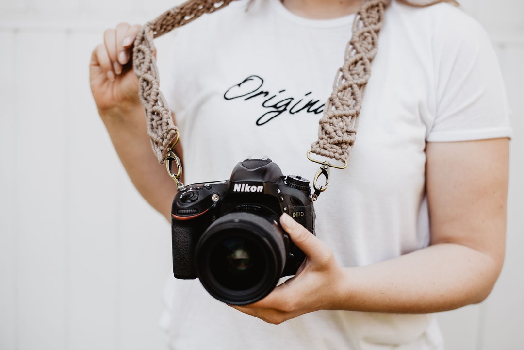 MACRAME CAMERA STRAP / Light Brown Beige / Boho / Photography Strap for Creatives / Gift for ...