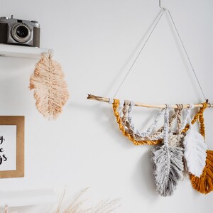 Feather Macrame Wall Hanging Boho Style Decoration, Tapestry Wall Decor ...