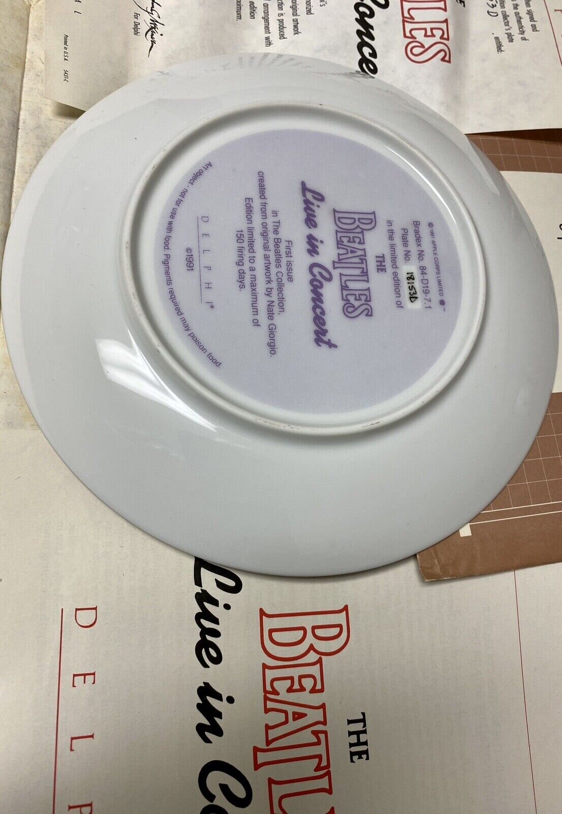 The BEATLES live in Concert Plate 1991 Delphi 1st Edition New in Box ...