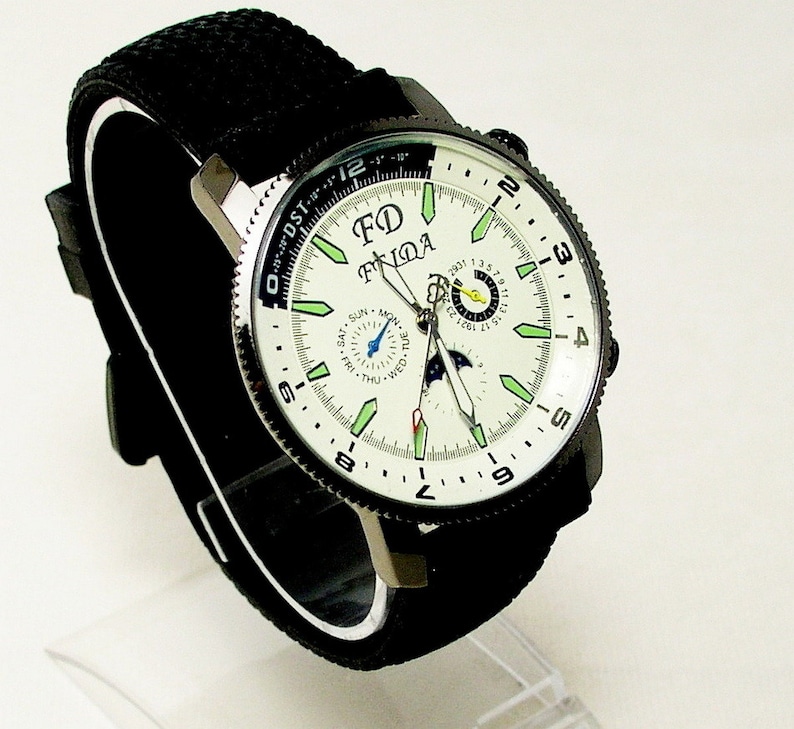 FD Felda Watch as NEW. Date, Moon Phases. - Etsy