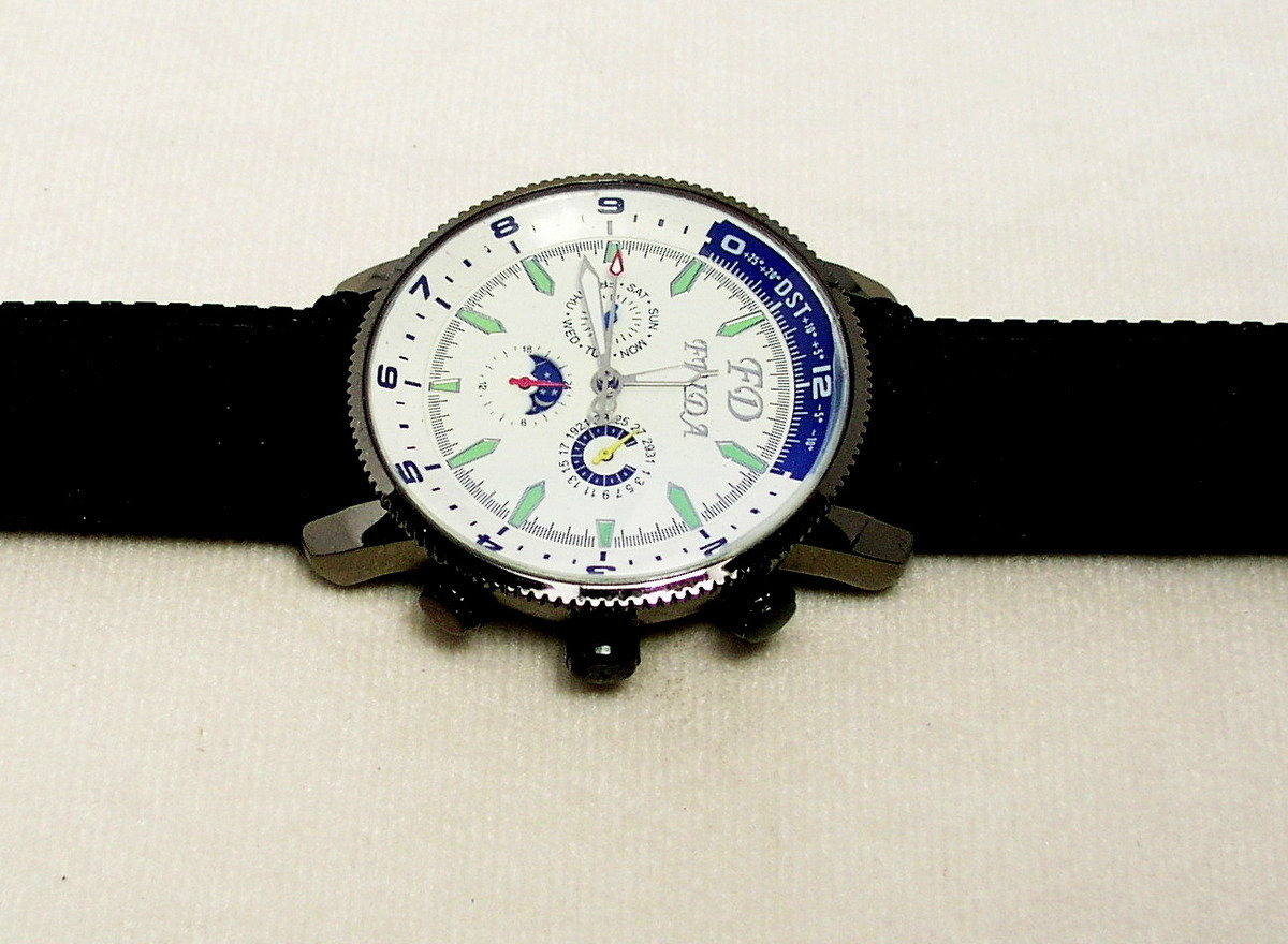 FD Felda Watch as NEW. Date, Moon Phases. - Etsy
