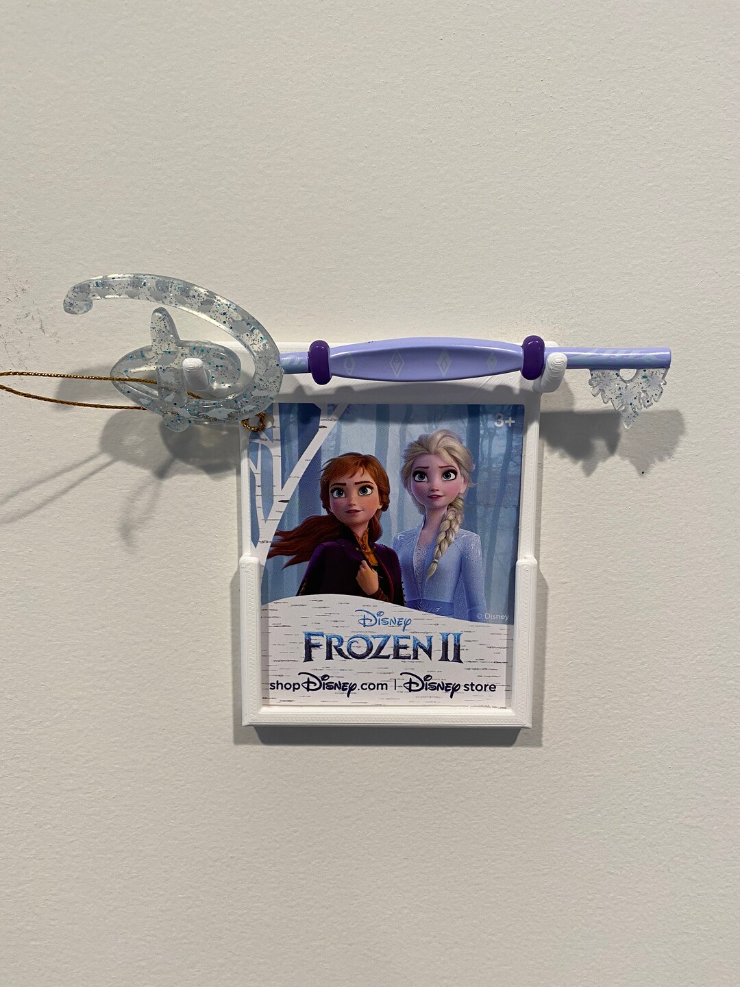 Disney Store Key Display and Tag Holder for Wall or Shadowbox (key Not ...