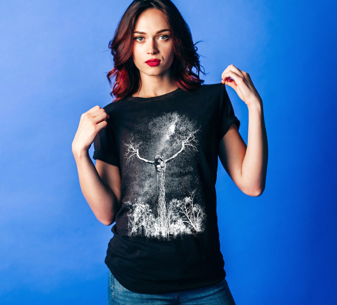 Horror Gothic T Shirt, Alternative Gothic Clothes, Dark Jesus Art Shirt ...