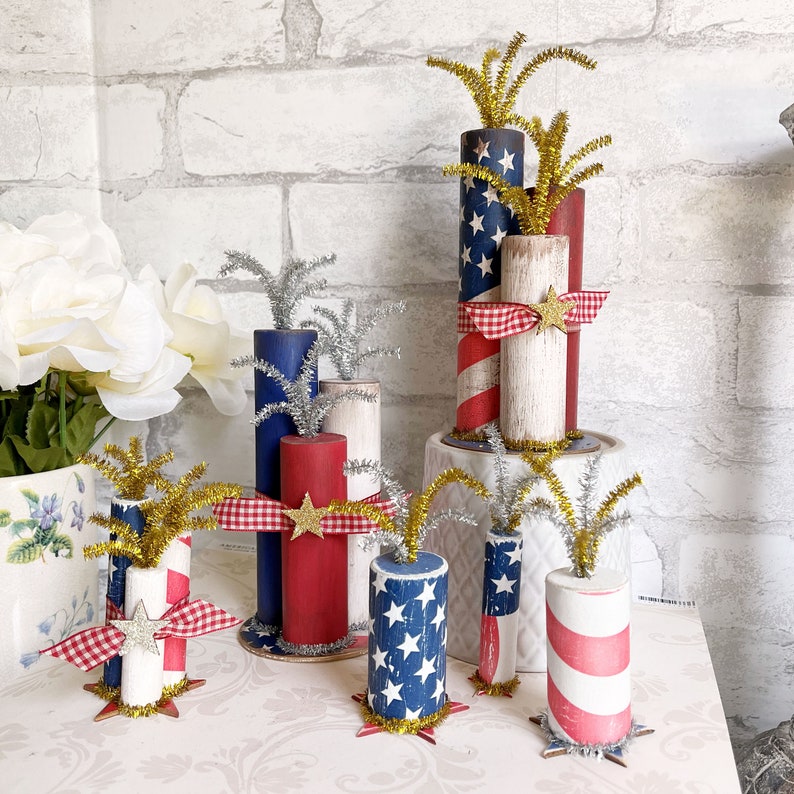 Rustic Farmhouse July 4th Firecrackers Red White Blue Flag Independence ...