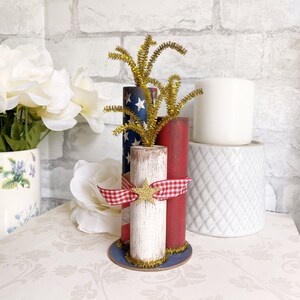 Rustic Farmhouse July 4th Firecrackers Red White Blue Flag Independence ...