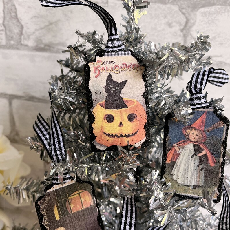 Farmhouse Wood Halloween Gift Tags Ornaments Decoupaged Pumpkin Jack-o ...