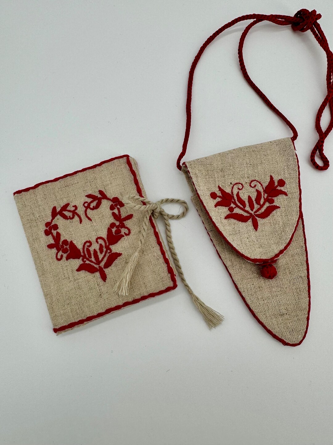 Hand Embroidered Needle Book and Scissor Case - Etsy