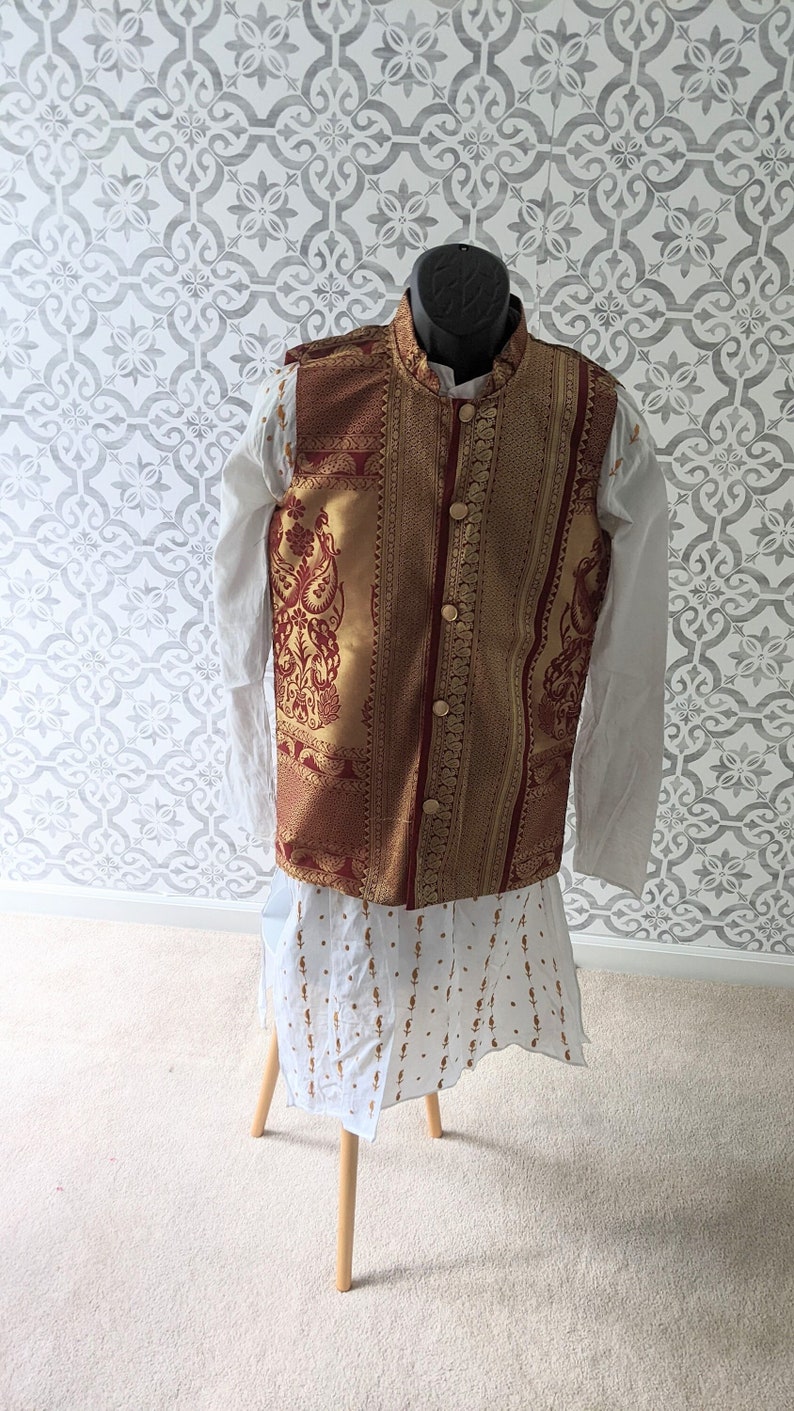 Maroon & Gold Paithani Men's Vest Jacket / Size - 40" / (only Jacket ...