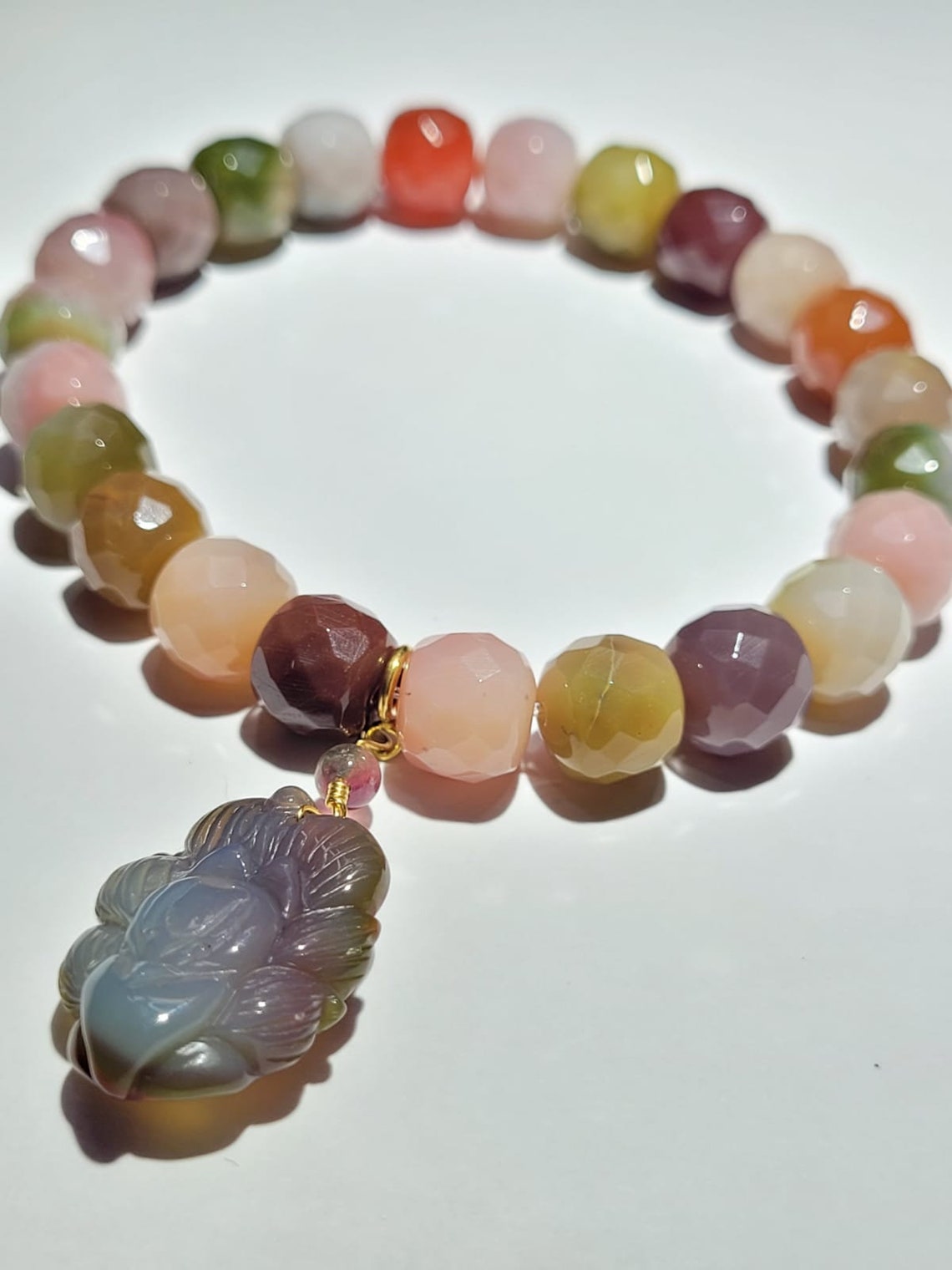 Faceted Yan Yuan Agate with Yan Yuan Agate Nine-Tailed Fox | Etsy